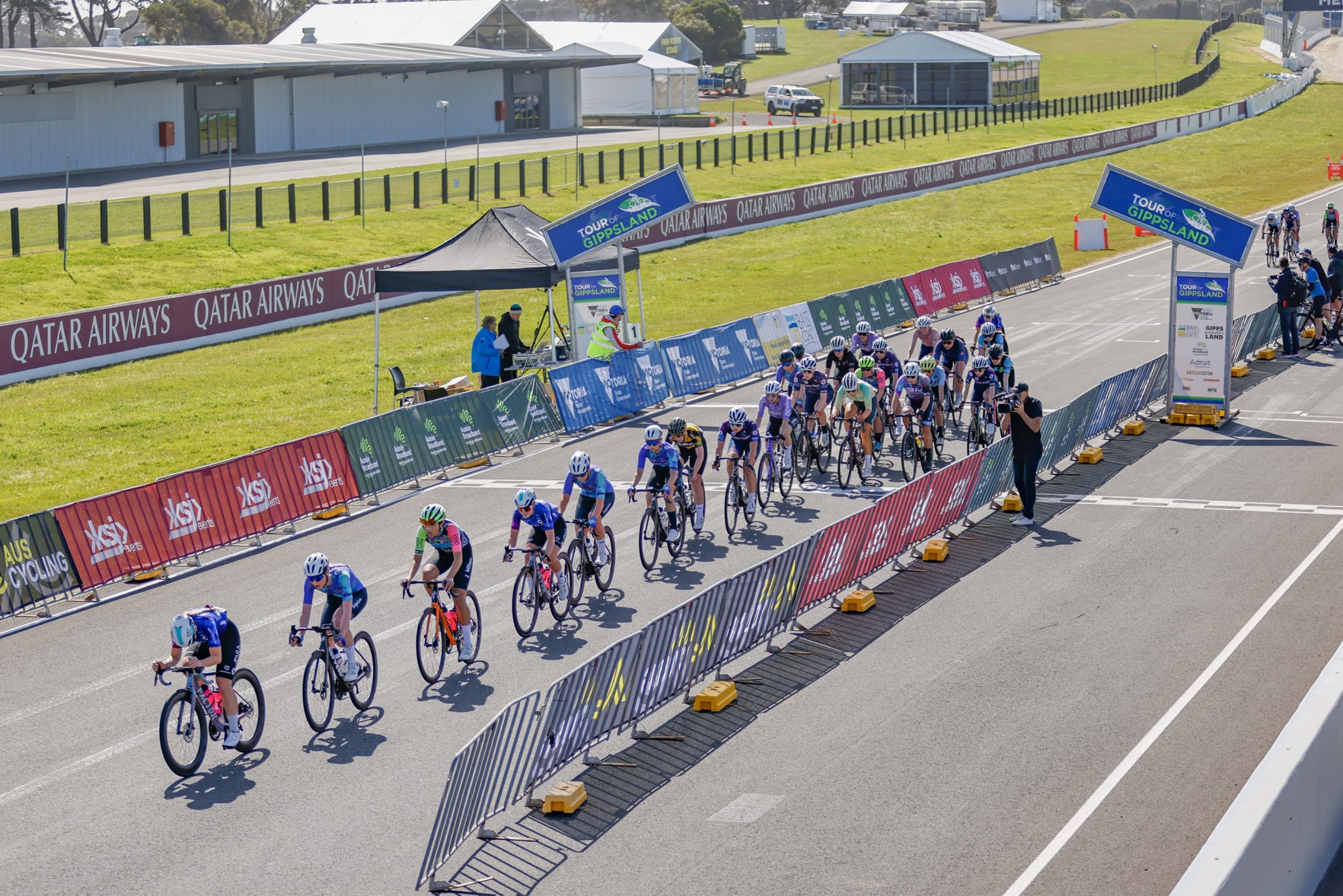 Keely Bennett leads Team BridgeLane sweep at Tour of Gippsland | AusCycling