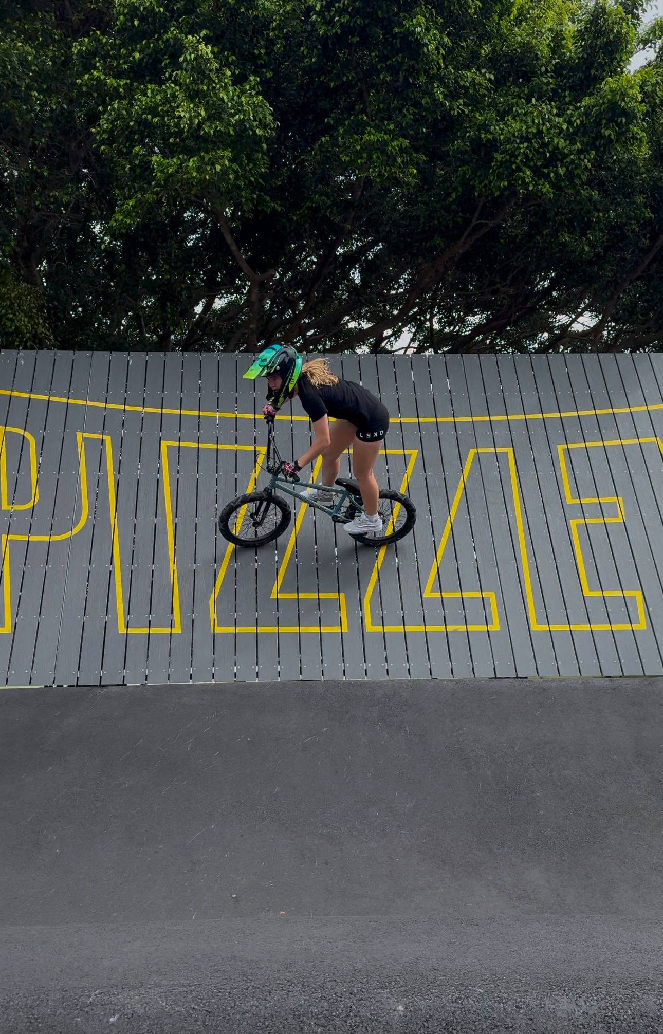 Training camp pushes Aussie BMX girls to reach new heights | AusCycling