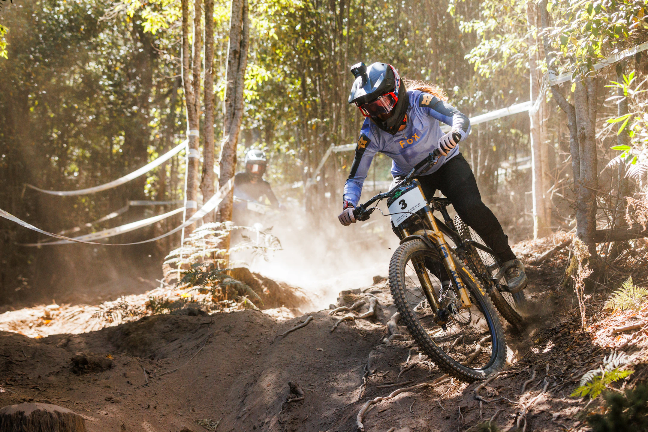 Davis and Empey shine at Maydena downhill national round | AusCycling