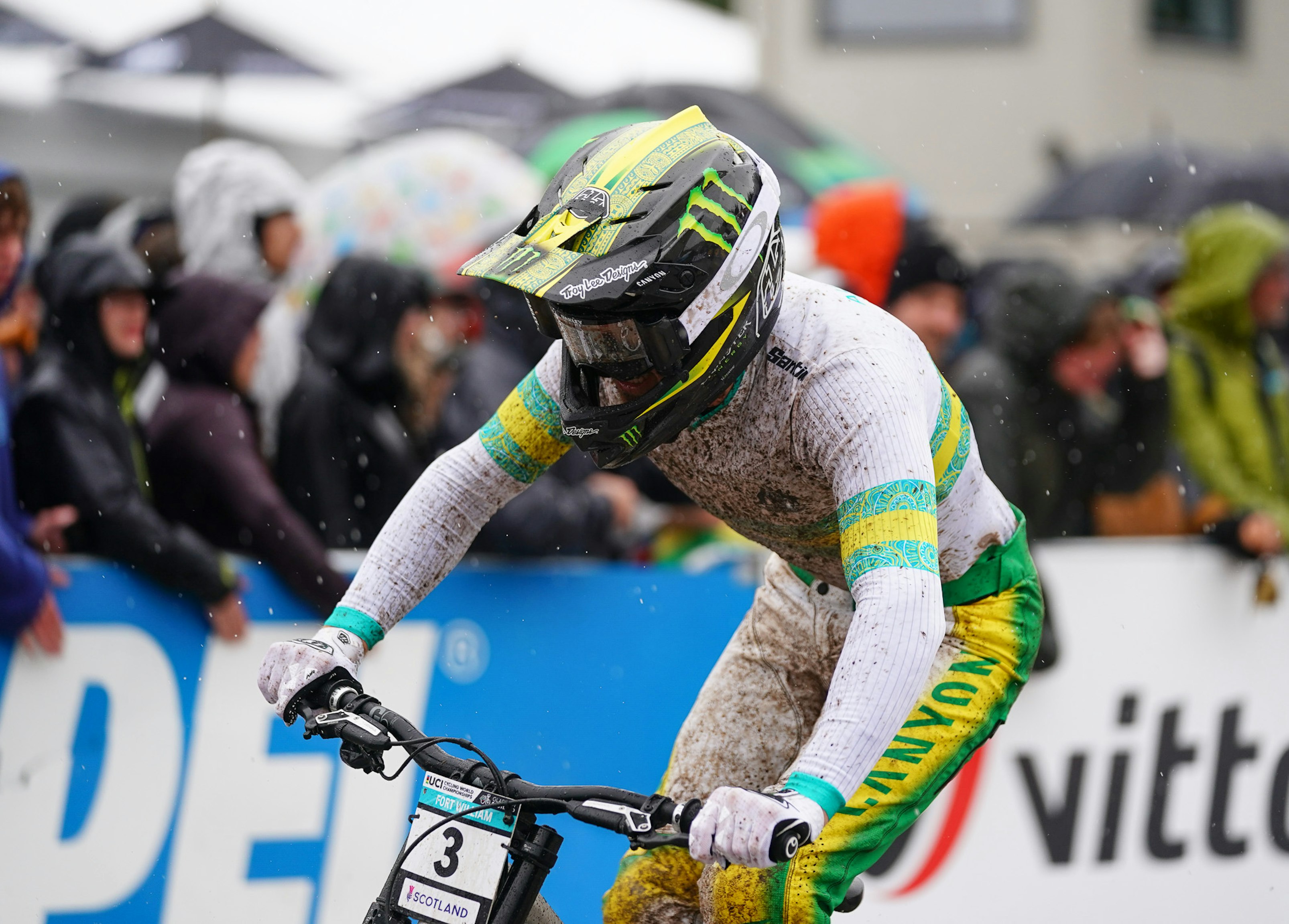 The ARA Australian Cycling Team takes on the world | ARA Australian ...